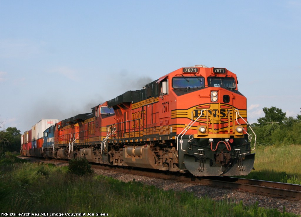 BNSF 7671